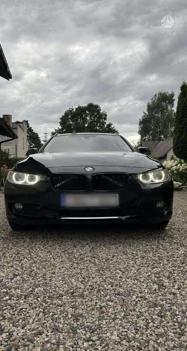 Black BMW 316 2013 in Jurbarkas, with an engine capacity of 2.00 L and mileage of 217 thousand km for 8200 €, photo 4 on AUTOMOTO.COM.LV