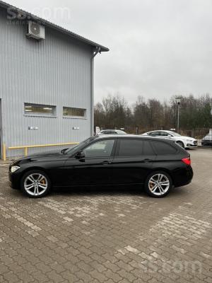 Black BMW 316 2013 in Riga, with an engine capacity of 2.00 L and mileage of 281 thousand km for 8500 €, photo 2 on AUTOMOTO.COM.LV