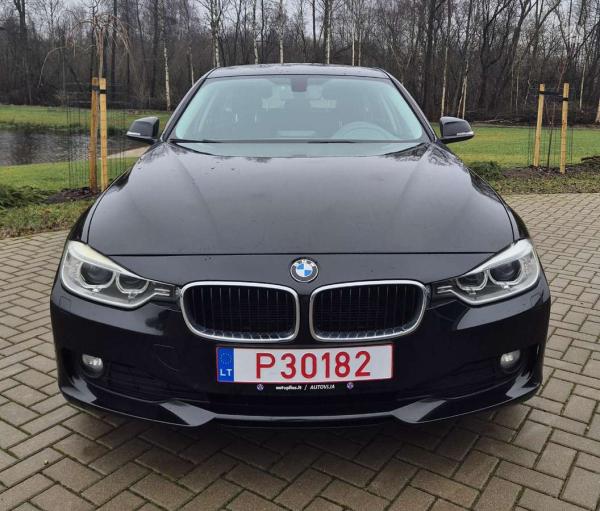 Melns BMW 316 2013 Utena, ar dzinēja tilpumu 1.60 L un nobraukumu 286 tūkst. km par 4750 €, foto 2 vietnē AUTOMOTO.COM.LV