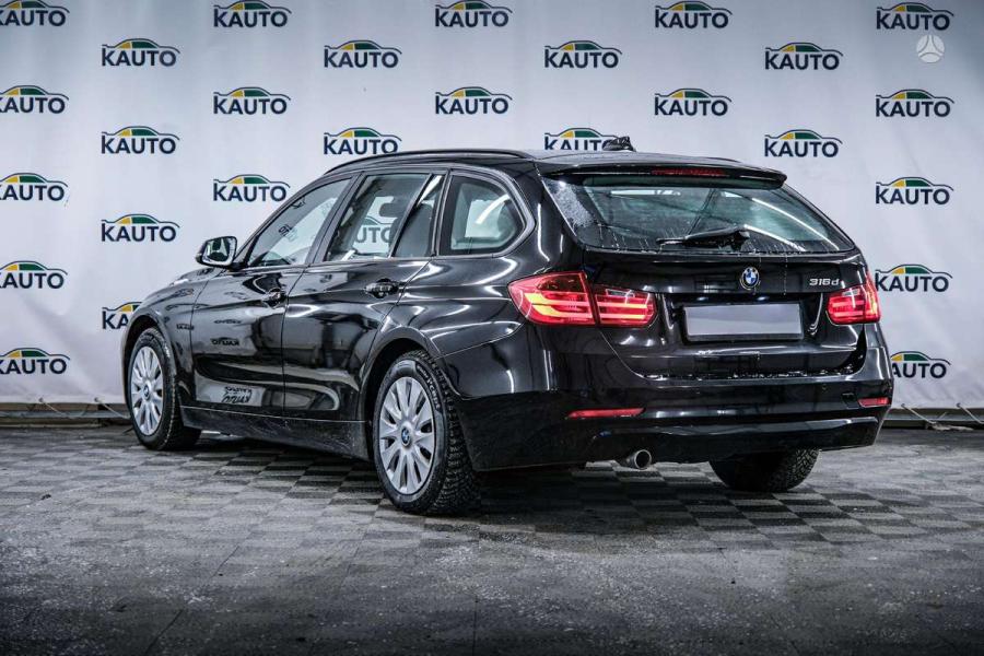 Melns BMW 316 2013 Kauņa, ar dzinēja tilpumu 2.00 L un nobraukumu 317 tūkst. km par 6890 €, foto 4 vietnē AUTOMOTO.COM.LV