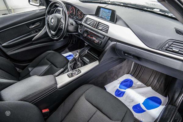 Melns BMW 316 2013 Kauņa, ar dzinēja tilpumu 2.00 L un nobraukumu 317 tūkst. km par 6890 €, foto 11 vietnē AUTOMOTO.COM.LV