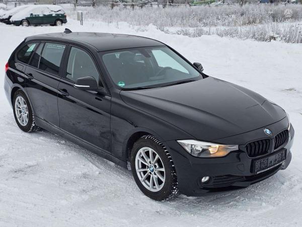 Melns BMW 316 2013 Rokiškis, ar dzinēja tilpumu 2.00 L un nobraukumu 278 tūkst. km par 6800 €, foto 4 vietnē AUTOMOTO.COM.LV