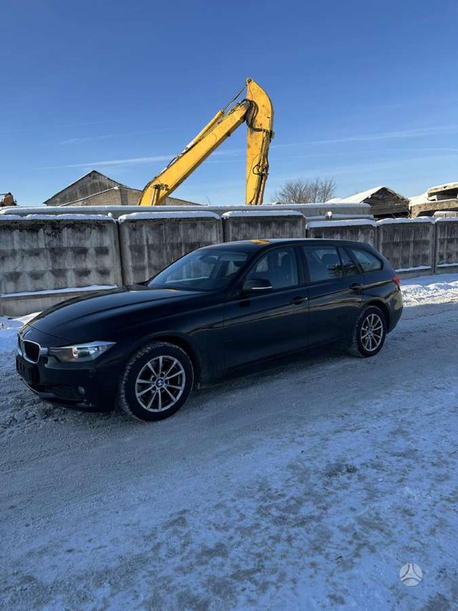 Черный БМВ 316 2013 в Каунас, объемом двигателя 2.00 л и пробегом 354 тыс. км за 5200 €, фото 4 на AUTOMOTO.COM.LV