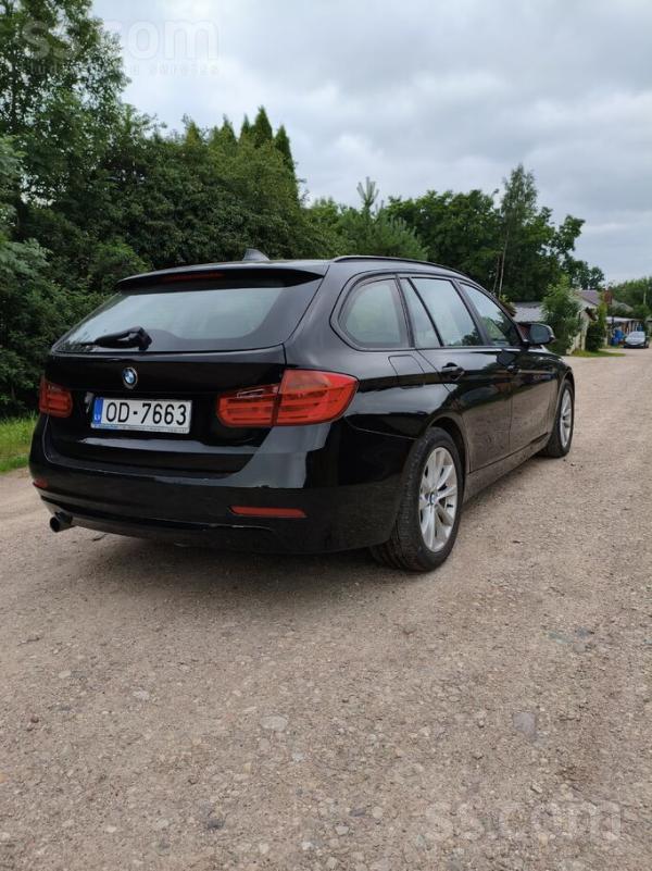 Black BMW 316 2013 in Dobele, with an engine capacity of 2.00 L and mileage of 210 thousand km for 7150 €, photo 3 on AUTOMOTO.COM.LV