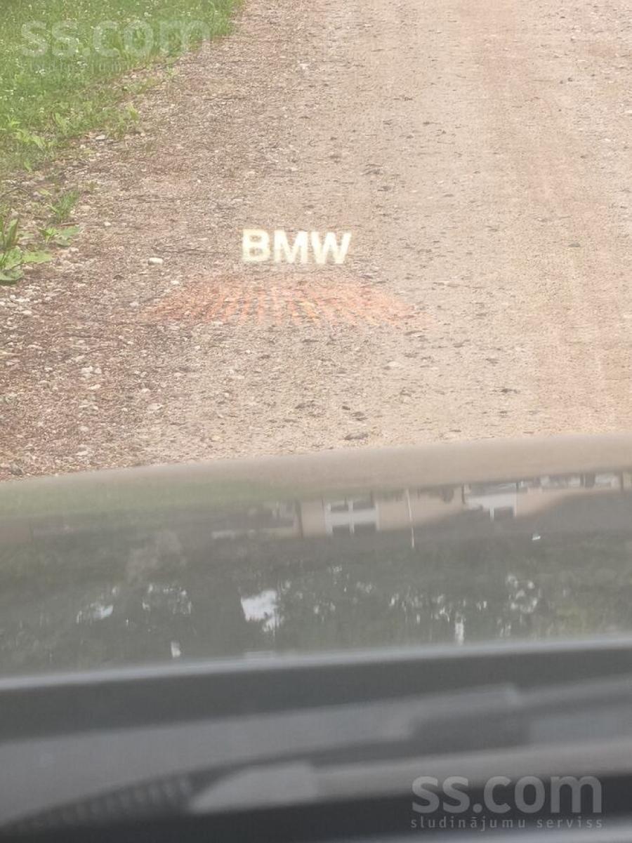 Black BMW 316 2013 in Dobele, with an engine capacity of 2.00 L and mileage of 210 thousand km for 7150 €, photo 10 on AUTOMOTO.COM.LV
