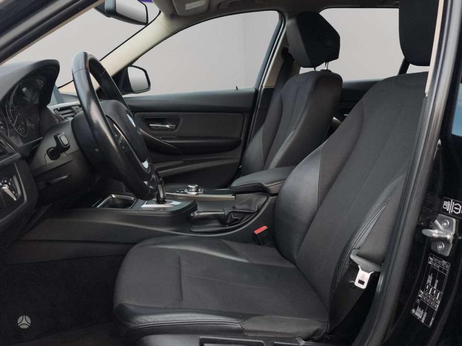 Black BMW 316 2013 in Klaipeda, with an engine capacity of 2.00 L and mileage of 308 thousand km for 6999 €, photo 16 on AUTOMOTO.COM.LV