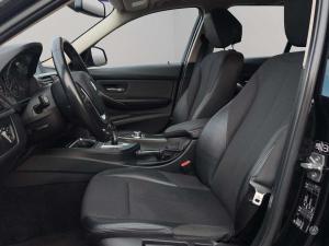 Black BMW 316 2013 in Klaipeda, with an engine capacity of 2.00 L and mileage of 308 thousand km for 6999 €, photo 16 on AUTOMOTO.COM.LV