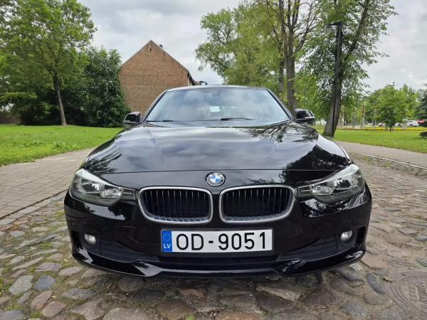 Black BMW 316 2014 in Jelgava, with an engine capacity of 2.00 L and mileage of 158 thousand km for 7900 €, photo 2 on AUTOMOTO.COM.LV