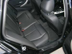 Black BMW 316 2014 in Alytus, with an engine capacity of 2.00 L and mileage of 410 thousand km for 5800 €, photo 12 on AUTOMOTO.COM.LV