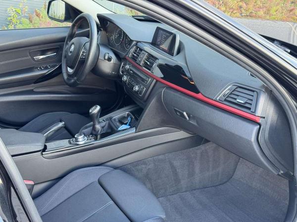 БМВ 316 2014 в Вильнюс на AUTOMOTO.COM.LV Черный БМВ 316 2014 в Вильнюс, объемом двигателя 2.00 л и пробегом 309 тыс. км за 7800 €, фото 9 на AUTOMOTO.COM.LV