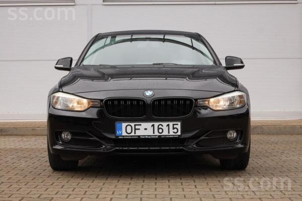 Black BMW 316 2014 in Riga, with an engine capacity of 1.60 L and mileage of 280 thousand km for 6995 €, photo 4 on AUTOMOTO.COM.LV