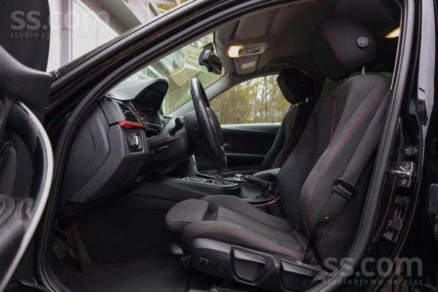 Black BMW 316 2014 in Riga, with an engine capacity of 1.60 L and mileage of 280 thousand km for 6995 €, photo 12 on AUTOMOTO.COM.LV
