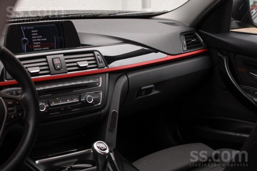 Black BMW 316 2014 in Riga, with an engine capacity of 1.60 L and mileage of 280 thousand km for 6995 €, photo 14 on AUTOMOTO.COM.LV