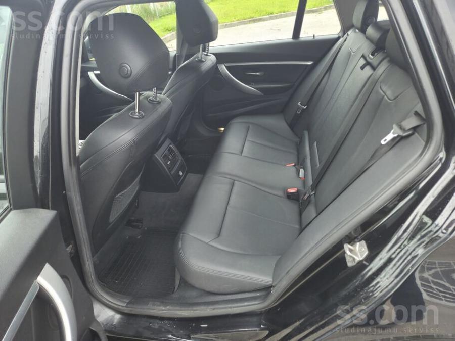 Black BMW 316 2016 in Riga, with an engine capacity of 2.00 L and mileage of 317 thousand km for 8200 €, photo 11 on AUTOMOTO.COM.LV