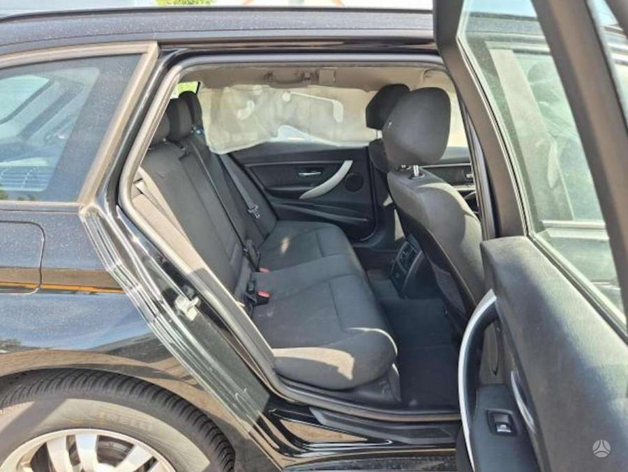 Melns BMW 316 2016 Viļņa, ar dzinēja tilpumu 2.00 L un nobraukumu 357 tūkst. km par 3500 €, foto 6 vietnē AUTOMOTO.COM.LV