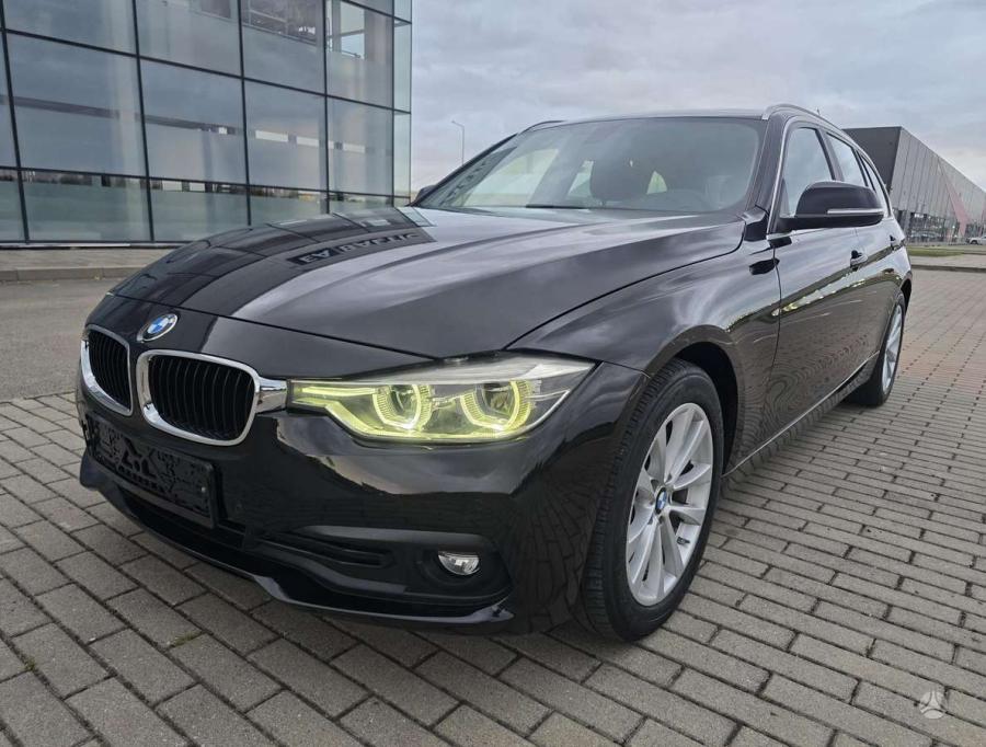 Black BMW 316 2017 in Panevezys, with an engine capacity of 2.00 L and mileage of 216 thousand km for 9499 €, photo 10 on AUTOMOTO.COM.LV