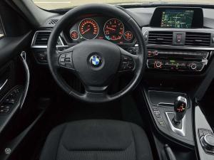 Melns BMW 316 2017 Panevēža, ar dzinēja tilpumu 2.00 L un nobraukumu 216 tūkst. km par 8999 €, foto 18 vietnē AUTOMOTO.COM.LV