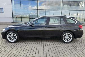 Black BMW 316 2017 in Panevezys, with an engine capacity of 2.00 L and mileage of 216 thousand km for 8499 €, photo 3 on AUTOMOTO.COM.LV