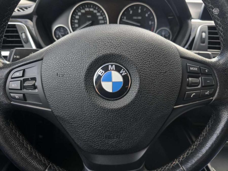 Black BMW 316 2017 in Panevezys, with an engine capacity of 2.00 L and mileage of 216 thousand km for 8499 €, photo 17 on AUTOMOTO.COM.LV