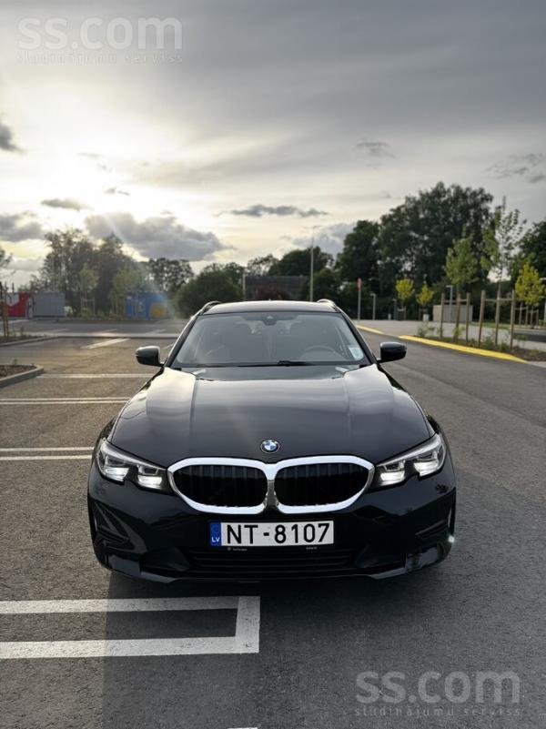 Black BMW 316 2020 in Ogre, with an engine capacity of 2.00 L and mileage of 338 thousand km for 12850 €, photo 1 on AUTOMOTO.COM.LV