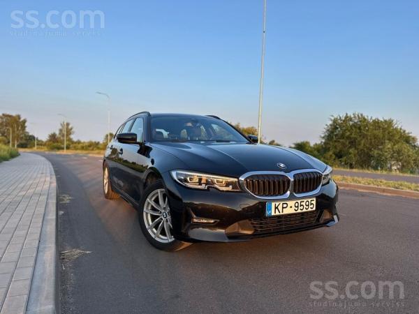 Black BMW 316 2021 in Riga, with an engine capacity of 2.00 L and mileage of 210 thousand km for 18900 €, photo 6 on AUTOMOTO.COM.LV