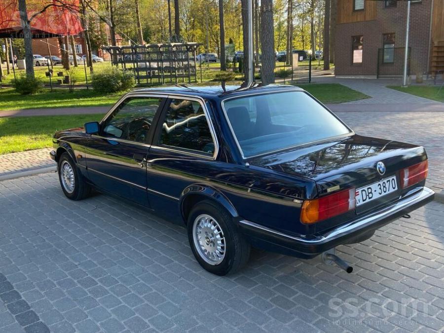 Zils BMW 316 1986 Valmiera, ar dzinēja tilpumu 1.60 L un nobraukumu 160 tūkst. km par 7250 €, foto 2 vietnē AUTOMOTO.COM.LV