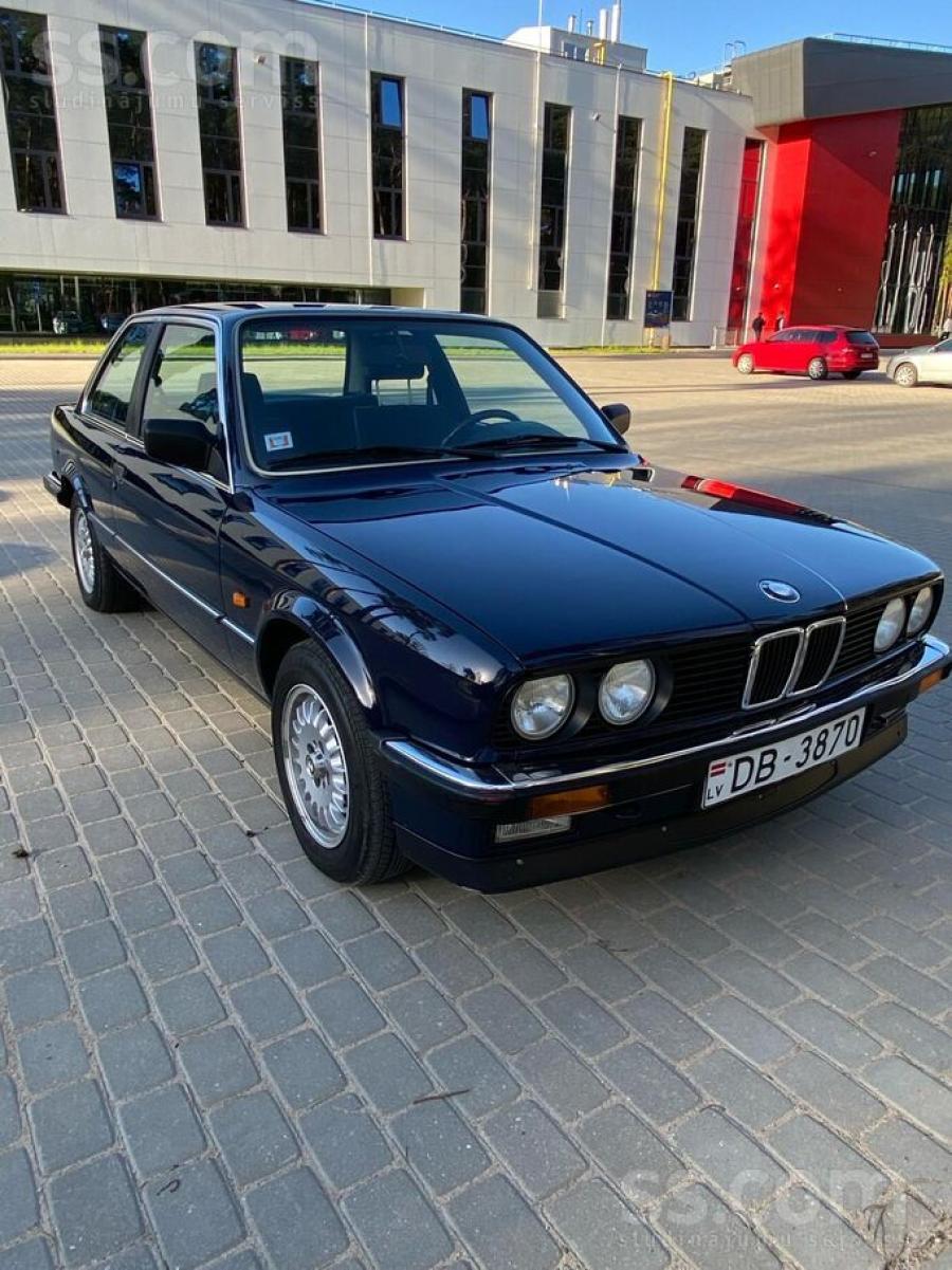 Zils BMW 316 1986 Valmiera, ar dzinēja tilpumu 1.60 L un nobraukumu 160 tūkst. km par 7250 €, foto 5 vietnē AUTOMOTO.COM.LV