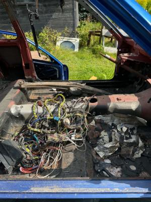 Zils BMW 316 1990 Rapla, ar dzinēja tilpumu 0.00 L un nobraukumu 0 tūkst. km par 1000 €, foto 7 vietnē AUTOMOTO.COM.LV