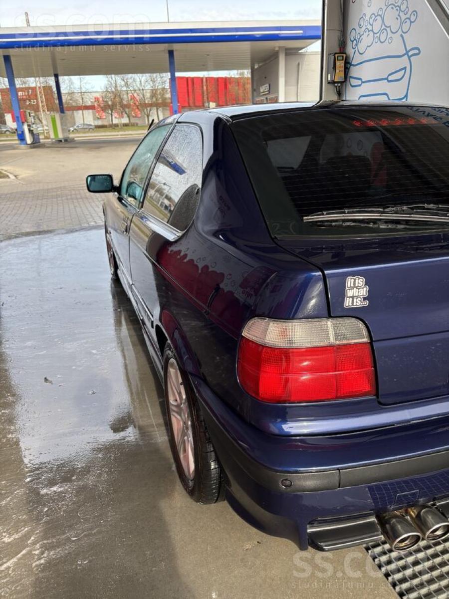 Zils BMW 316 2000 Rīga, ar dzinēja tilpumu 1.90 L un nobraukumu 185 tūkst. km par 3400 €, foto 4 vietnē AUTOMOTO.COM.LV