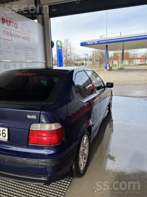 Zils BMW 316 2000 Rīga, ar dzinēja tilpumu 1.90 L un nobraukumu 185 tūkst. km par 3400 €, foto 5 vietnē AUTOMOTO.COM.LV