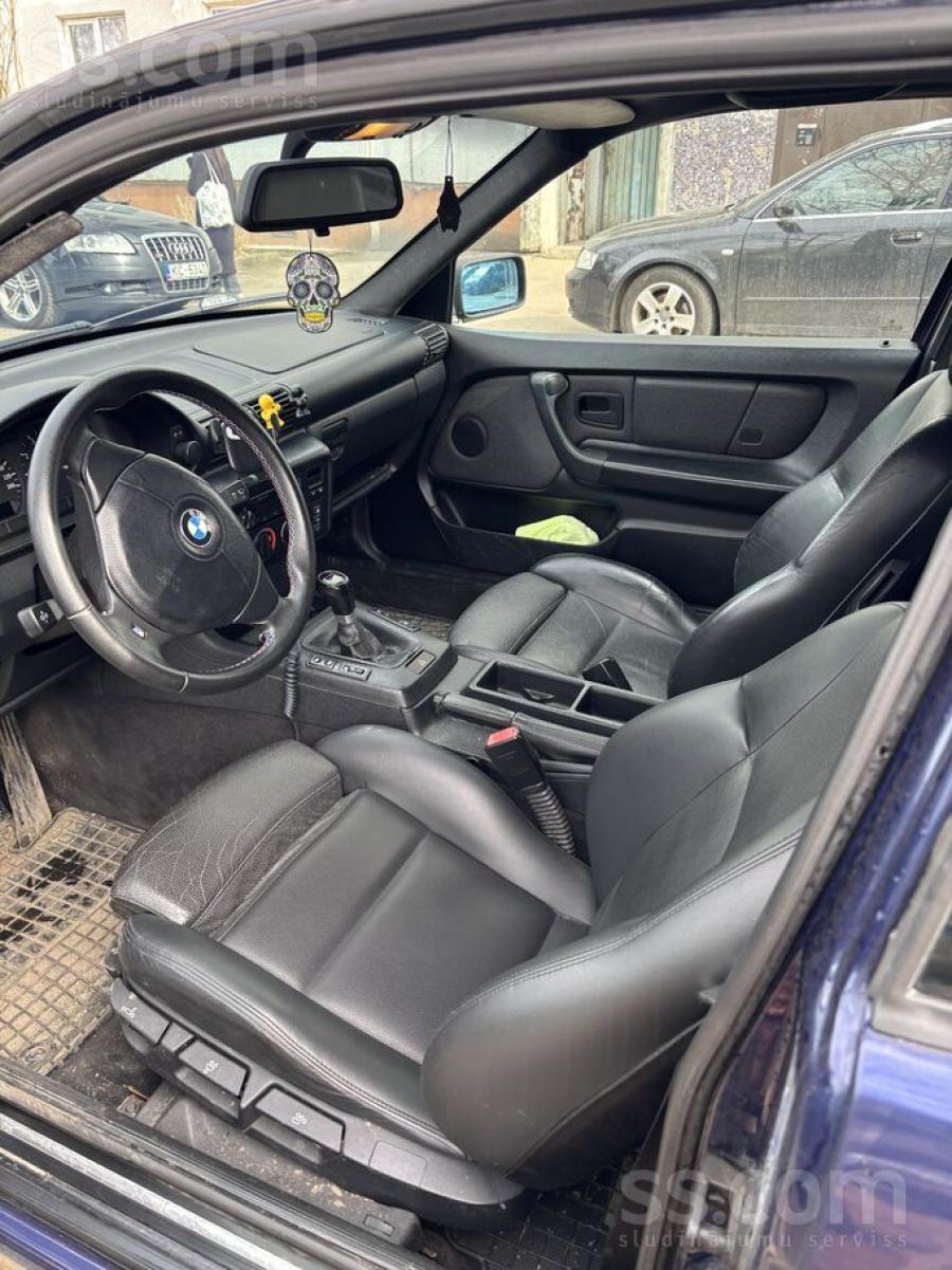 Zils BMW 316 2000 Rīga, ar dzinēja tilpumu 1.90 L un nobraukumu 185 tūkst. km par 3400 €, foto 8 vietnē AUTOMOTO.COM.LV