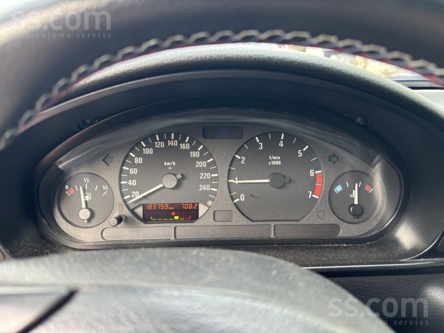 Zils BMW 316 2000 Rīga, ar dzinēja tilpumu 1.90 L un nobraukumu 185 tūkst. km par 3400 €, foto 11 vietnē AUTOMOTO.COM.LV