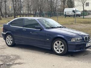 Zils BMW 316 2000 Rīga, ar dzinēja tilpumu 1.90 L un nobraukumu 185 tūkst. km par 3400 €, foto 13 vietnē AUTOMOTO.COM.LV