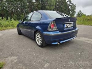 Zils BMW 316 2001 Rīga, ar dzinēja tilpumu 1.80 L un nobraukumu 318 tūkst. km par 2200 €, foto 5 vietnē AUTOMOTO.COM.LV