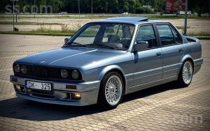 Blue BMW 316 1988 in Riga, with an engine capacity of 2.50 L and mileage of 245 thousand km for 13000 €, photo  on AUTOMOTO.COM.LV