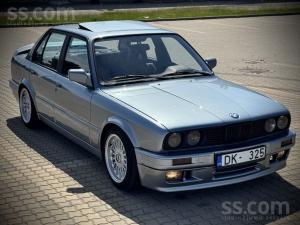 Синий БМВ 316 1988 в Рига, объемом двигателя 2.50 л и пробегом 245 тыс. км за 13000 €, фото 10 на AUTOMOTO.COM.LV