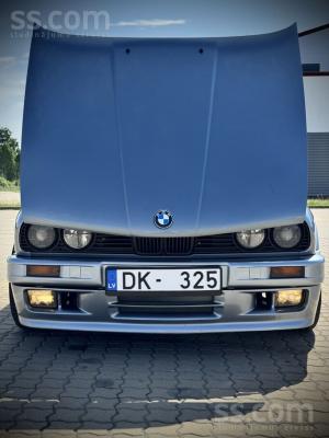 Синий БМВ 316 1988 в Рига, объемом двигателя 2.50 л и пробегом 245 тыс. км за 13000 €, фото 12 на AUTOMOTO.COM.LV