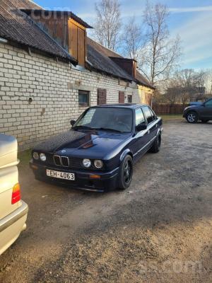 Zils BMW 316 1989 Kuldīga, ar dzinēja tilpumu 1.60 L un nobraukumu 250 tūkst. km par 6500 €, foto 5 vietnē AUTOMOTO.COM.LV
