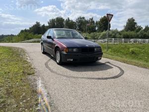 Blue BMW 316 1993 in Jelgava, with an engine capacity of 1.60 L and mileage of 300 thousand km for 1350 €, photo 10 on AUTOMOTO.COM.LV