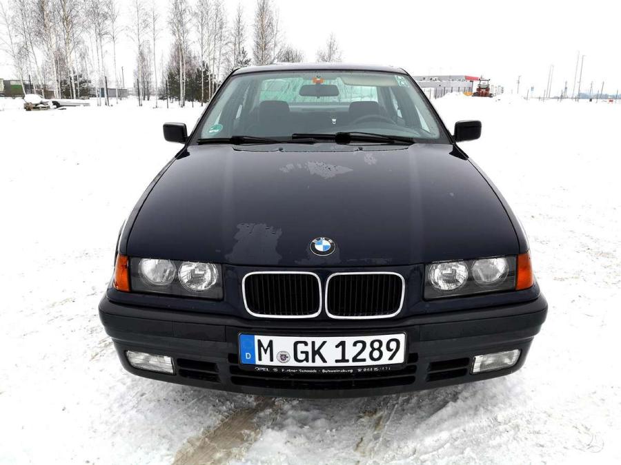 Zils BMW 316 1995 Marijampole, ar dzinēja tilpumu 1.60 L un nobraukumu 240 tūkst. km par 1850 €, foto 8 vietnē AUTOMOTO.COM.LV