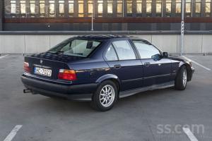 Zils BMW 316 1996 Jelgava, ar dzinēja tilpumu 1.60 L un nobraukumu 282 tūkst. km par 3200 €, foto 5 vietnē AUTOMOTO.COM.LV
