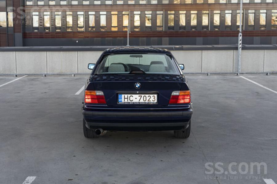 Zils BMW 316 1996 Jelgava, ar dzinēja tilpumu 1.60 L un nobraukumu 282 tūkst. km par 3200 €, foto 6 vietnē AUTOMOTO.COM.LV