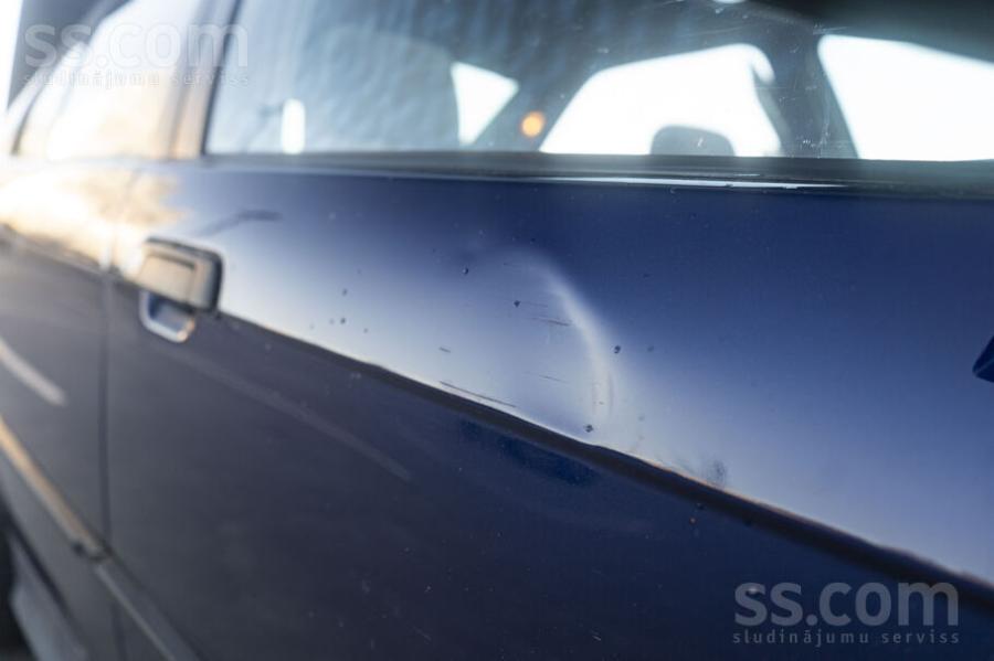 Zils BMW 316 1996 Jelgava, ar dzinēja tilpumu 1.60 L un nobraukumu 282 tūkst. km par 3200 €, foto 28 vietnē AUTOMOTO.COM.LV