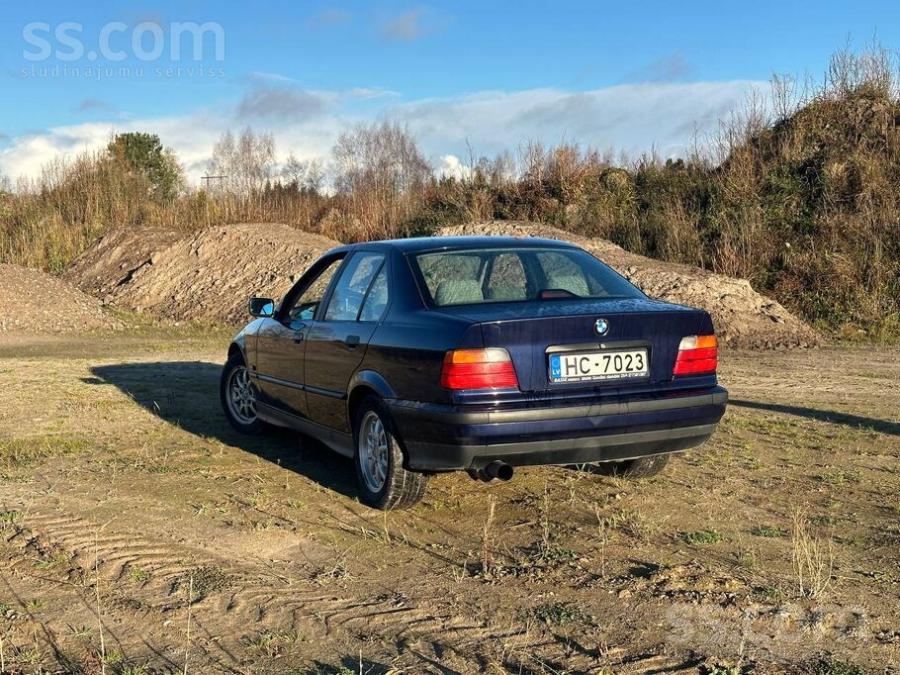 Blue BMW 316 1996 in Jelgava, with an engine capacity of 1.60 L and mileage of 274 thousand km for 3200 €, photo 4 on AUTOMOTO.COM.LV