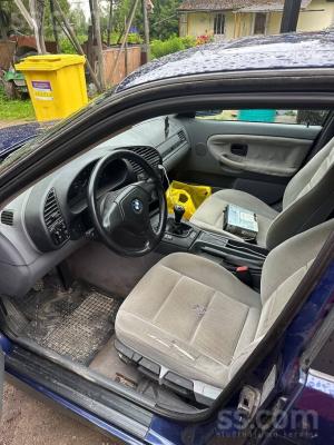 Blue BMW 316 1996 in Jelgava, with an engine capacity of 1.60 L and mileage of 274 thousand km for 3200 €, photo 9 on AUTOMOTO.COM.LV