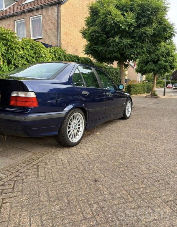 Zils BMW 316 1998 Rīga, ar dzinēja tilpumu 1.60 L un nobraukumu 296 tūkst. km par 3950 €, foto 3 vietnē AUTOMOTO.COM.LV