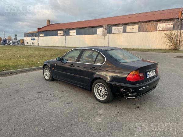 Zils BMW 316 1999 Jēkabpils, ar dzinēja tilpumu 2.50 L un nobraukumu 240 tūkst. km par 1650 €, foto 3 vietnē AUTOMOTO.COM.LV