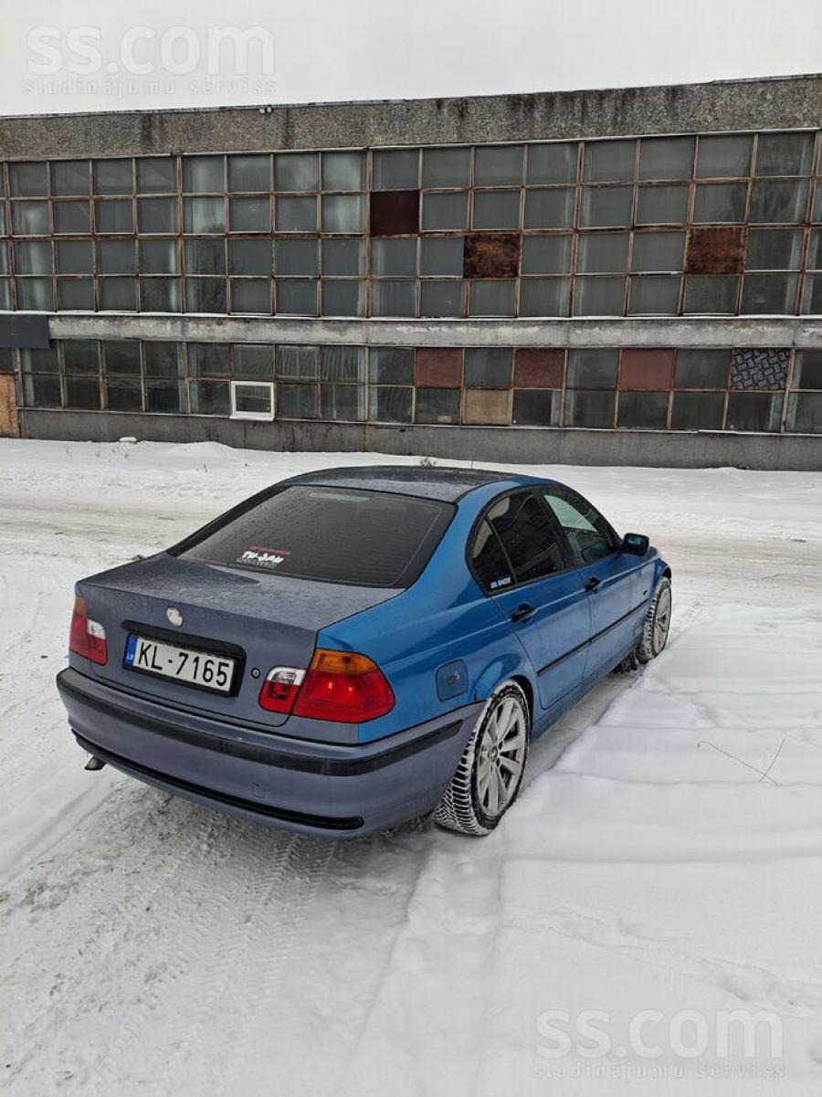 Zils BMW 316 2000 Rīga, ar dzinēja tilpumu 1.90 L un nobraukumu 248 tūkst. km par 1500 €, foto 4 vietnē AUTOMOTO.COM.LV