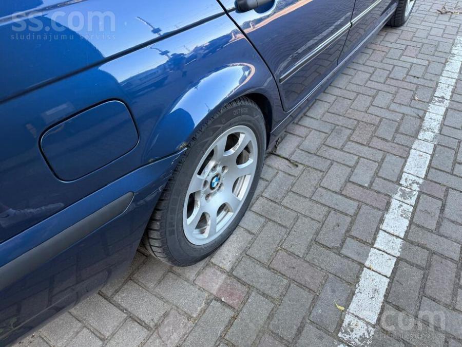 Zils BMW 316 2003 Rīga, ar dzinēja tilpumu 1.80 L un nobraukumu 202 tūkst. km par 2000 €, foto 6 vietnē AUTOMOTO.COM.LV