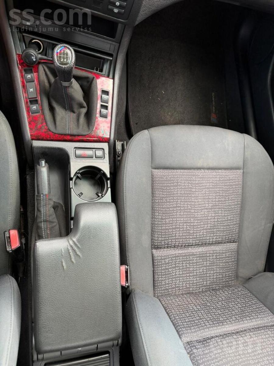 Zils BMW 316 2003 Rīga, ar dzinēja tilpumu 1.80 L un nobraukumu 202 tūkst. km par 2000 €, foto 10 vietnē AUTOMOTO.COM.LV